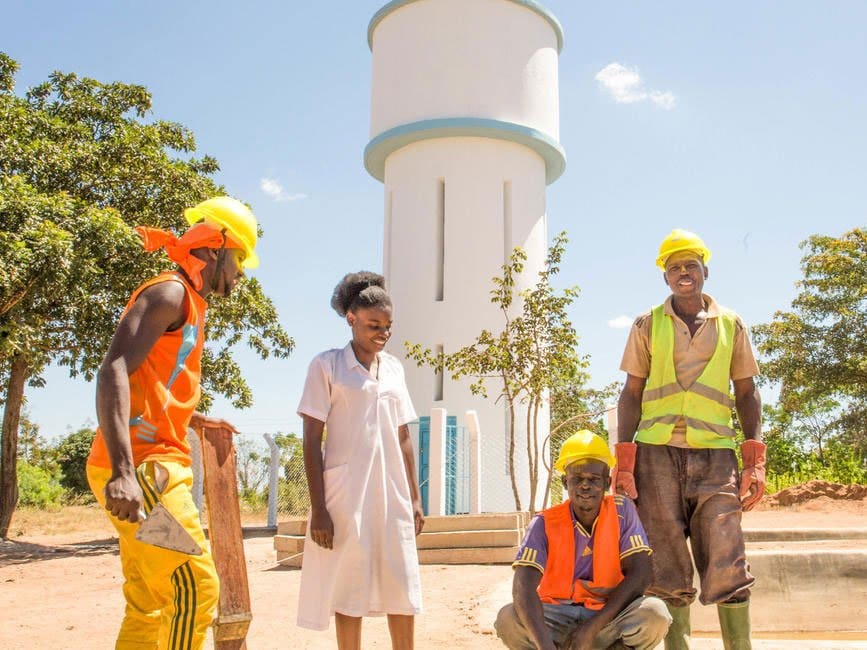 Management models for piped water supply - Agenda for Change